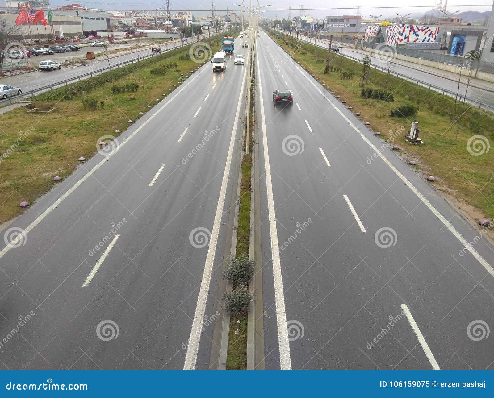 Highway editorial image. Image of highway, normal, trafic - 106159075