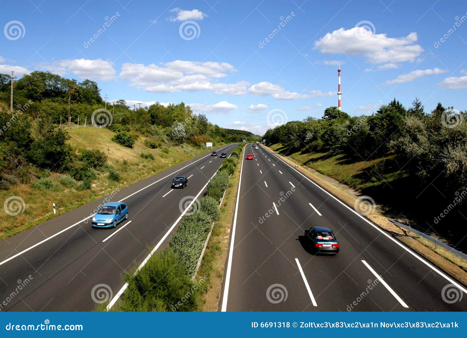 Highway with light traffic stock photo. Image of speed - 6691318