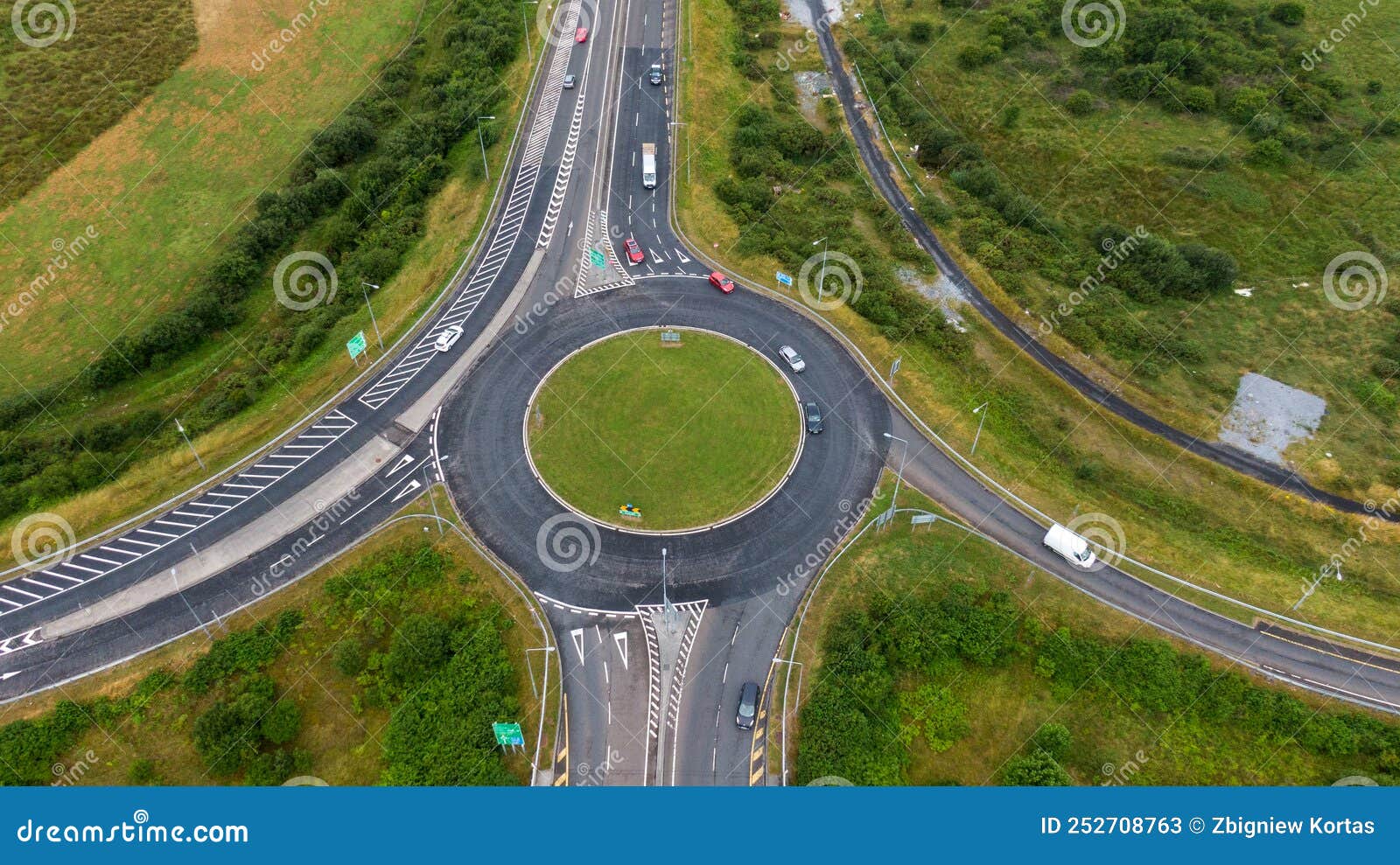 Highway M18, Section from Limerick To Ennis View of Exit To Ennis ...