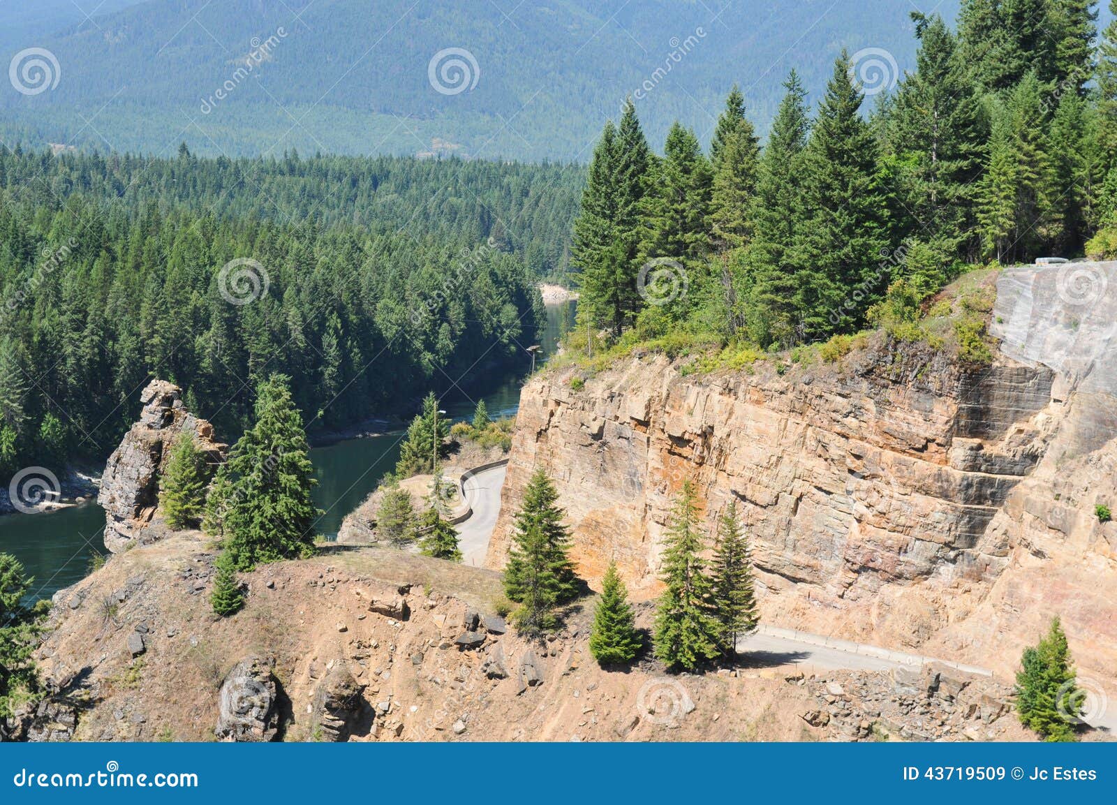 Highway 200 Montana stock image. Image of curve, landscape - 43719509