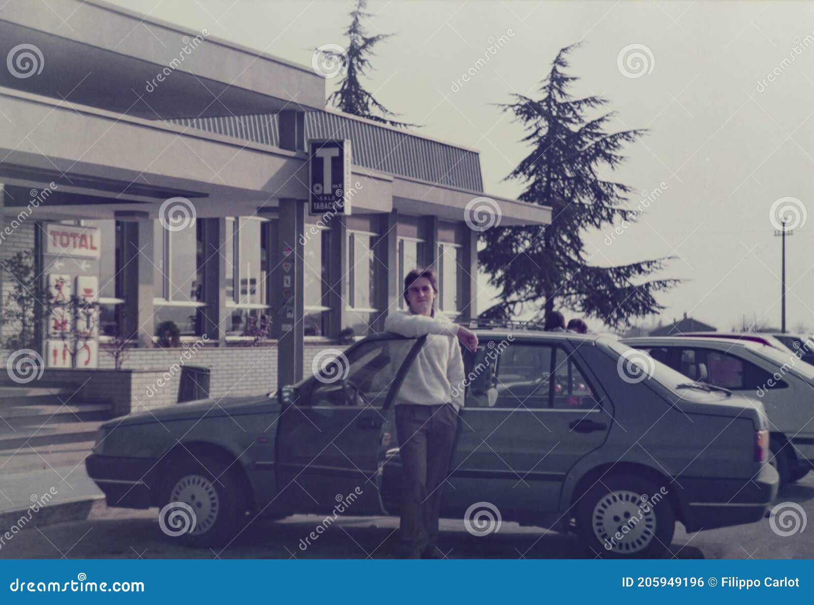 Highway Rest Stop Signs In St. Thomas, Ontario, Canada Editorial Image ...