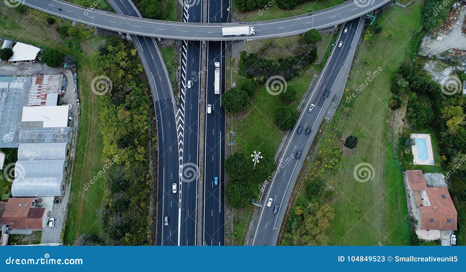 Highway and Road Interchange Stock Image - Image of circle, overpass ...