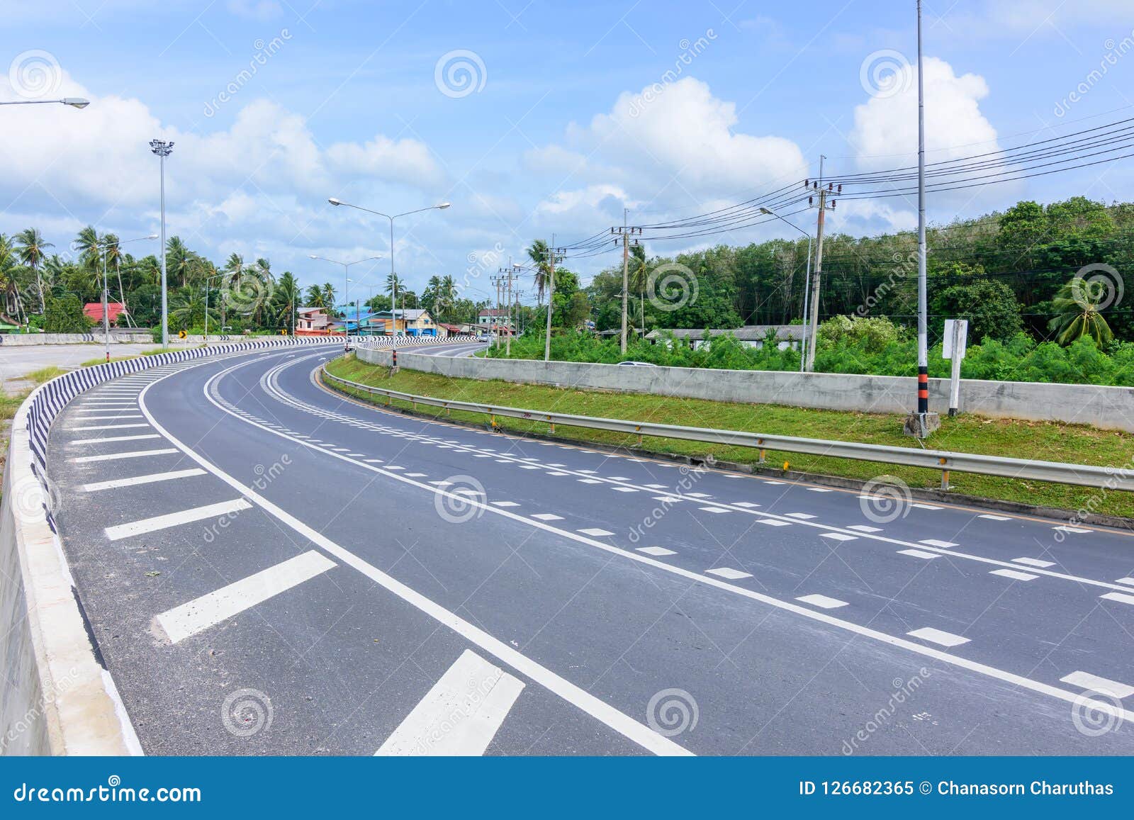Highway, Road Route, White Lines, Guide Post Stock Image - Image of ...