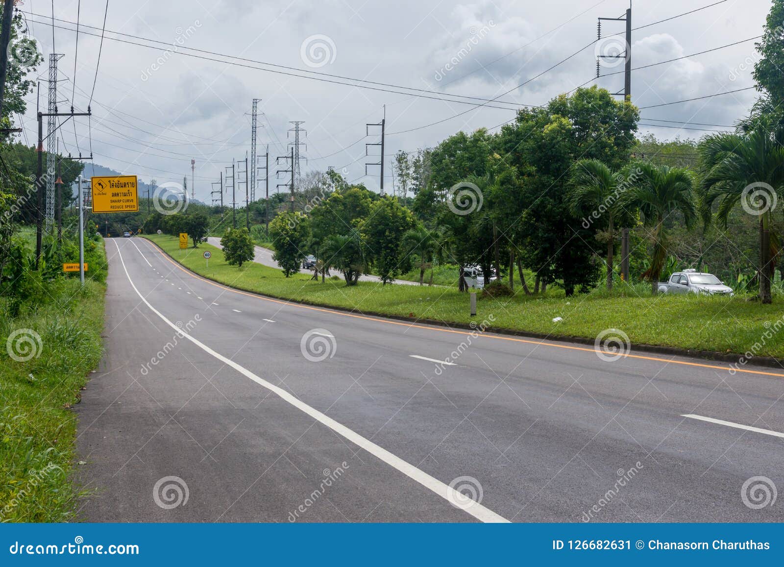 Highway, Road Route, White Lines, Guide Post Stock Image - Image of ...
