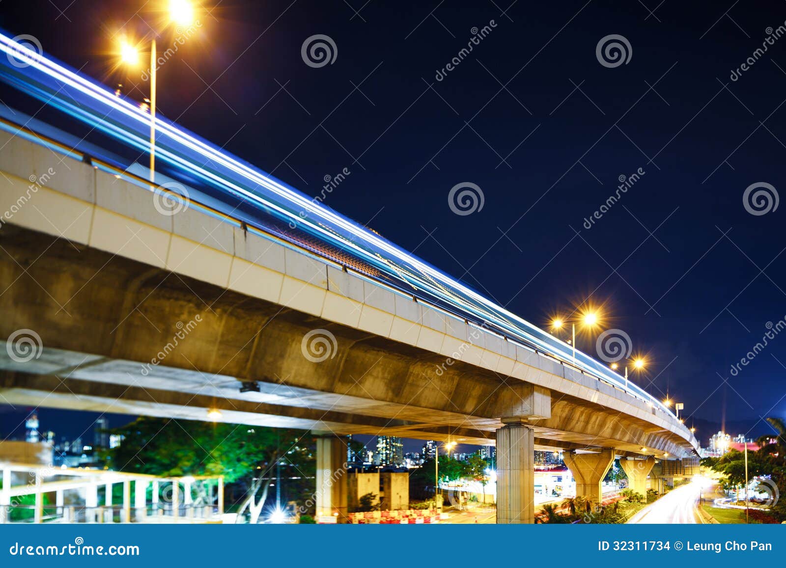 Highway traffic at night stock photo. Image of expressway - 32311734