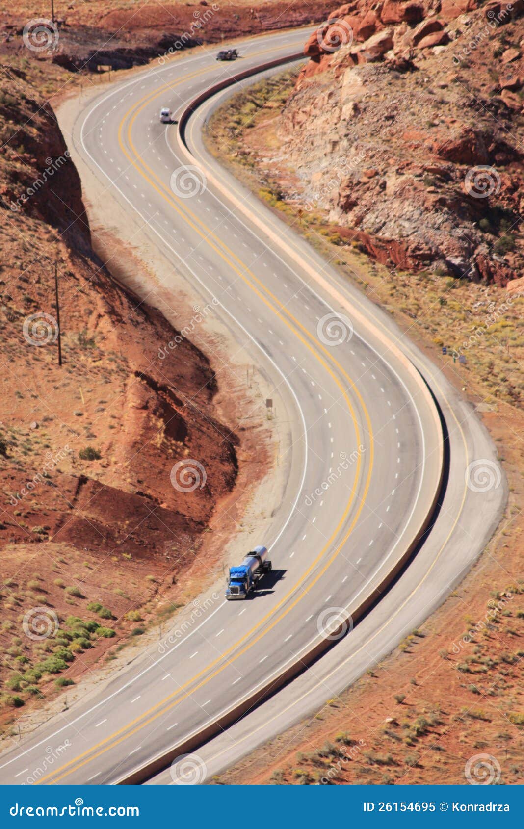 Highway in Utah stock image. Image of highway, parkway - 26154695