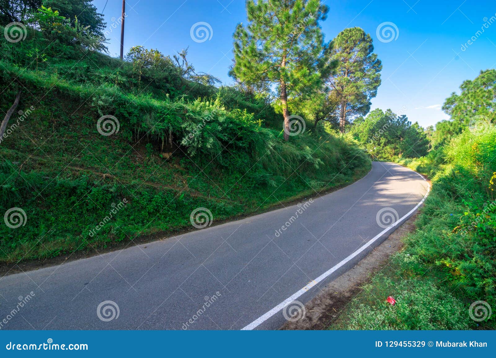 Highway in Uttrakhand stock image. Image of culture - 129455329