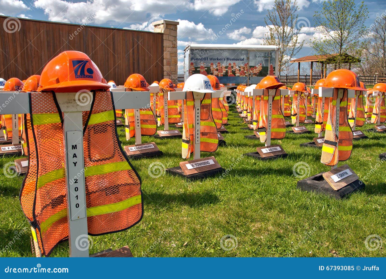 Highway Workers Fatality Memorials Editorial Image - Image of funeral ...