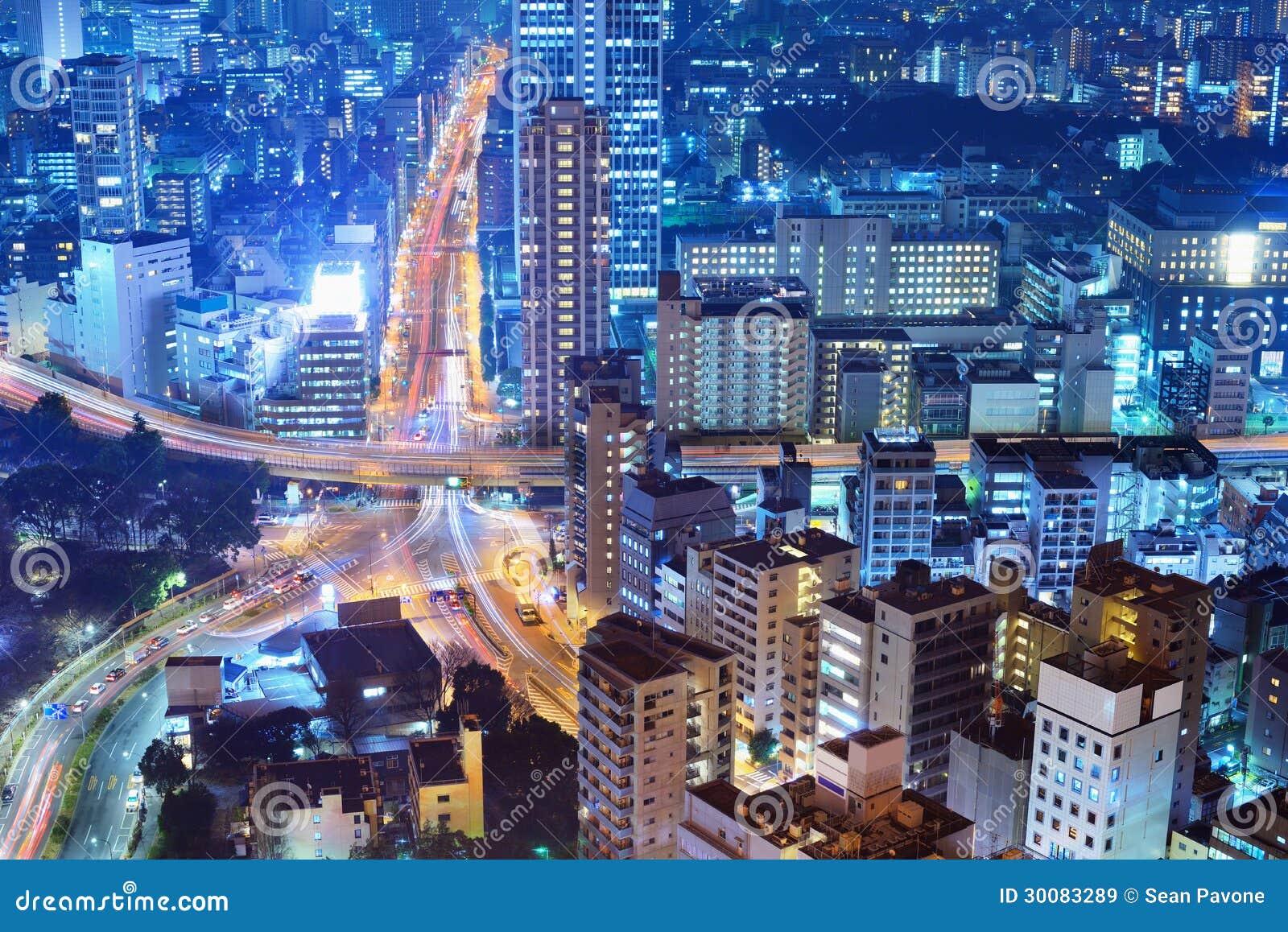 City Scene in Tokyo stock image. Image of nightscape - 30083289