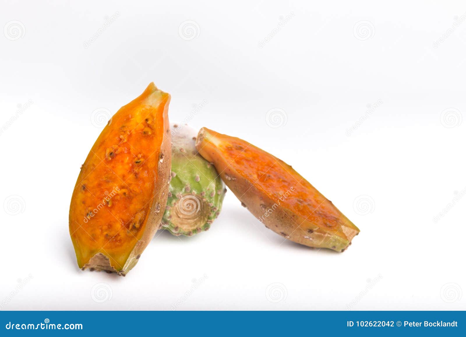 Higo Chumbo En Un Fondo Blanco Foto de archivo - Imagen de higo ...