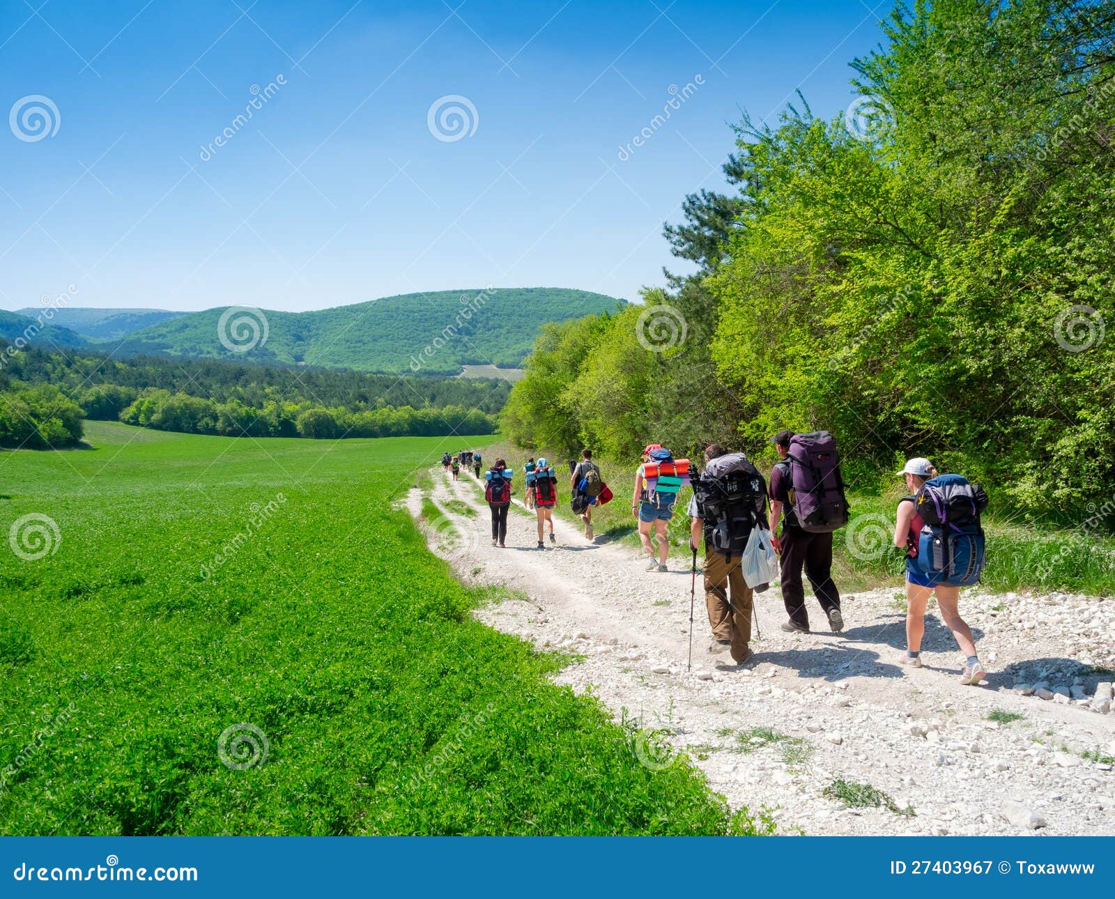 Hikers walk on a path editorial photography. Image of exercising - 27403967
