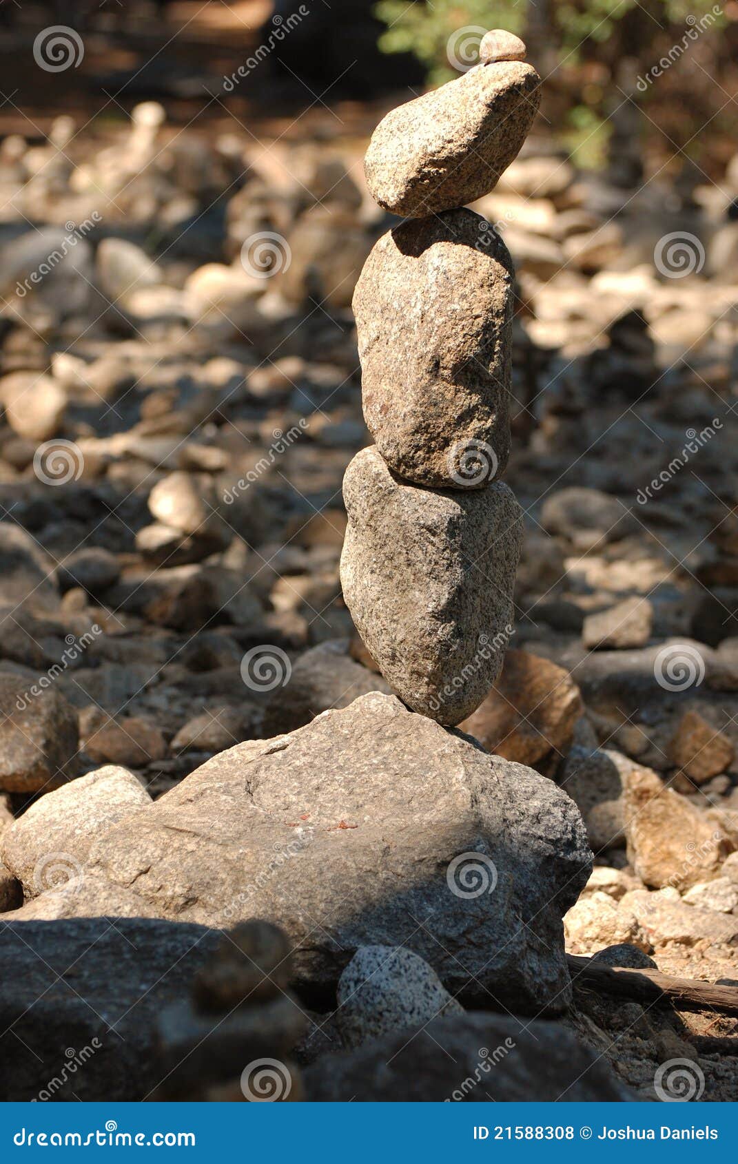 Hiking Cairn in Yosemite, California Stock Photo - Image of yosemite ...