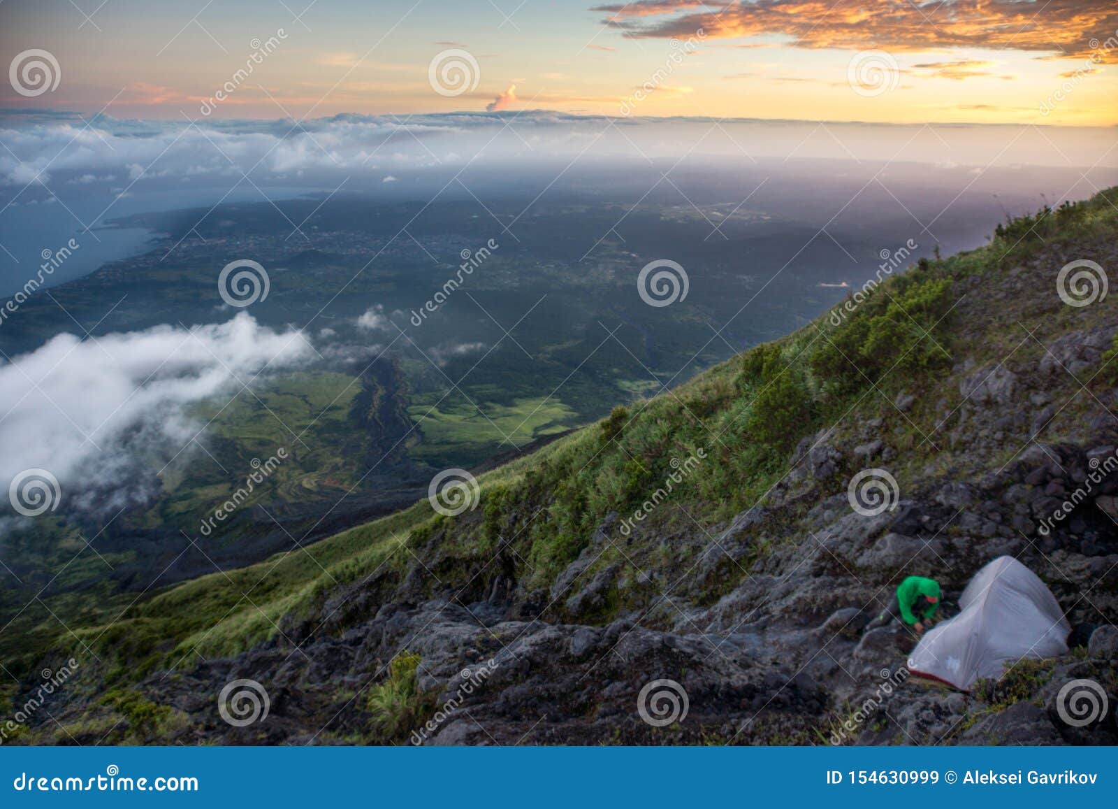 Hiking on the Mayon Volcano Stock Image - Image of luzon, lava: 154630999