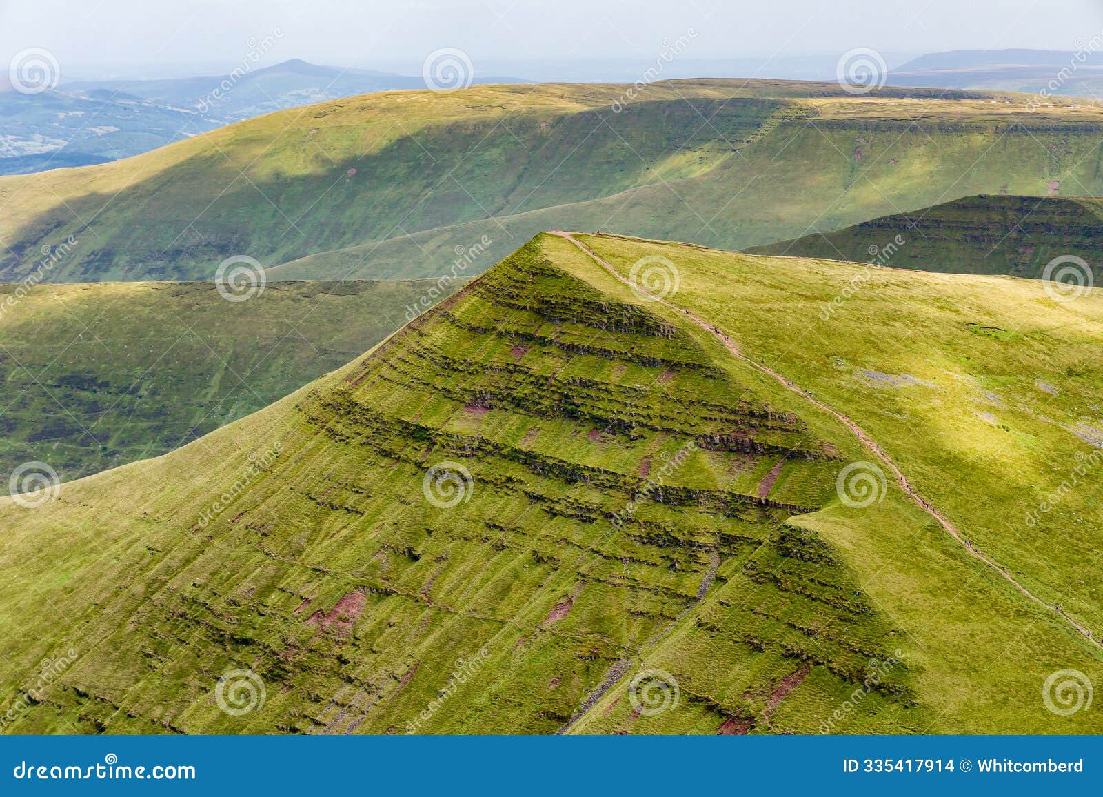 Hiking Trail Leading To the Summit of Cribyn in the Brecon Beacons ...
