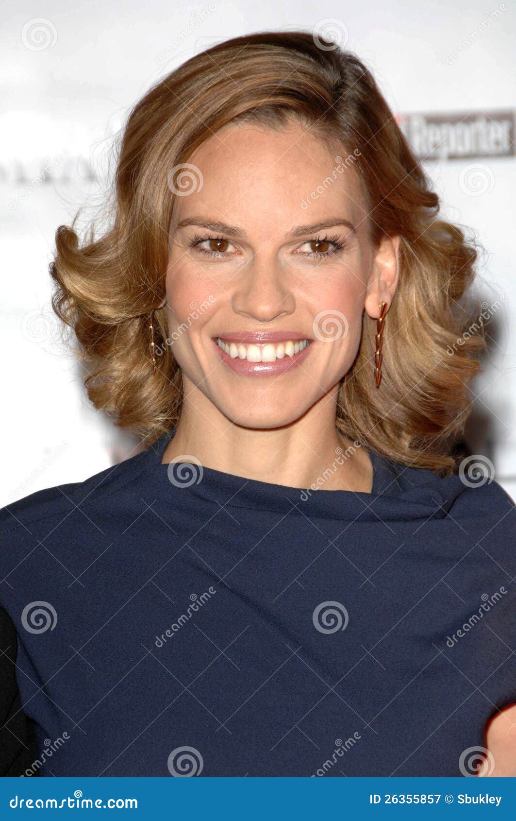 Hilary Swank editorial photography. Image of hilary, hotel - 26355857