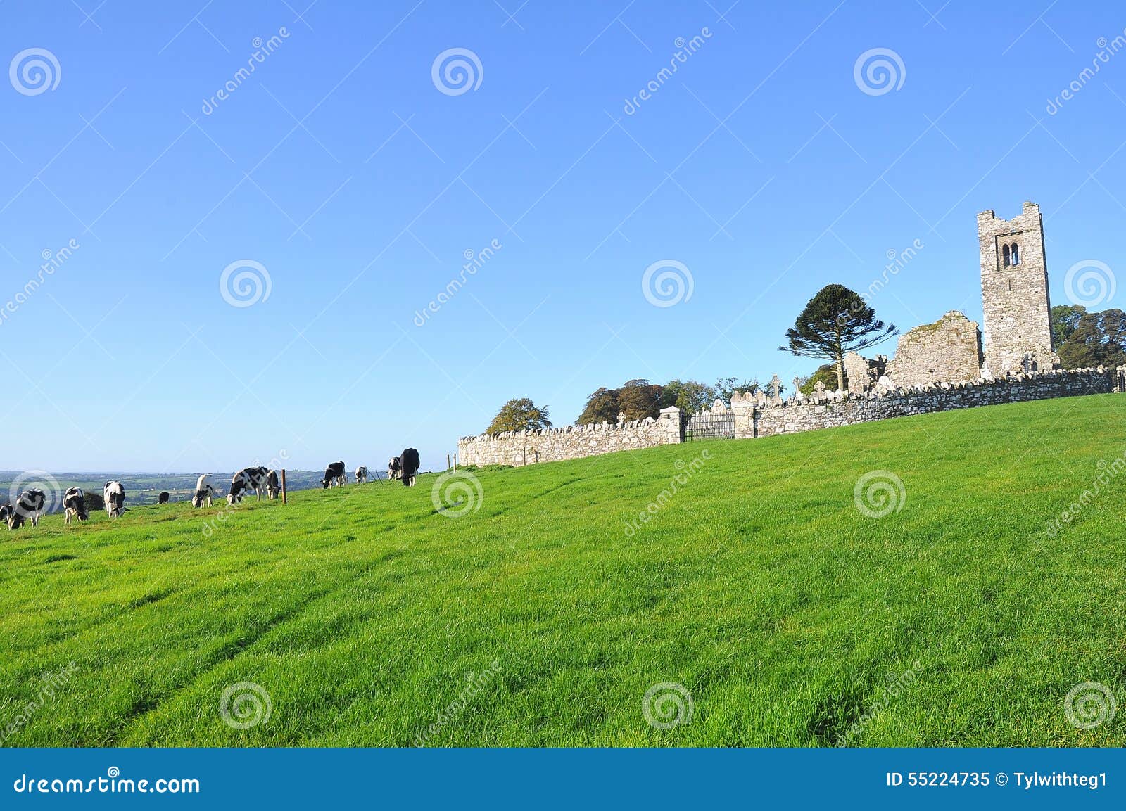 Hill of Slane stock image. Image of patrik, landmark - 55224735