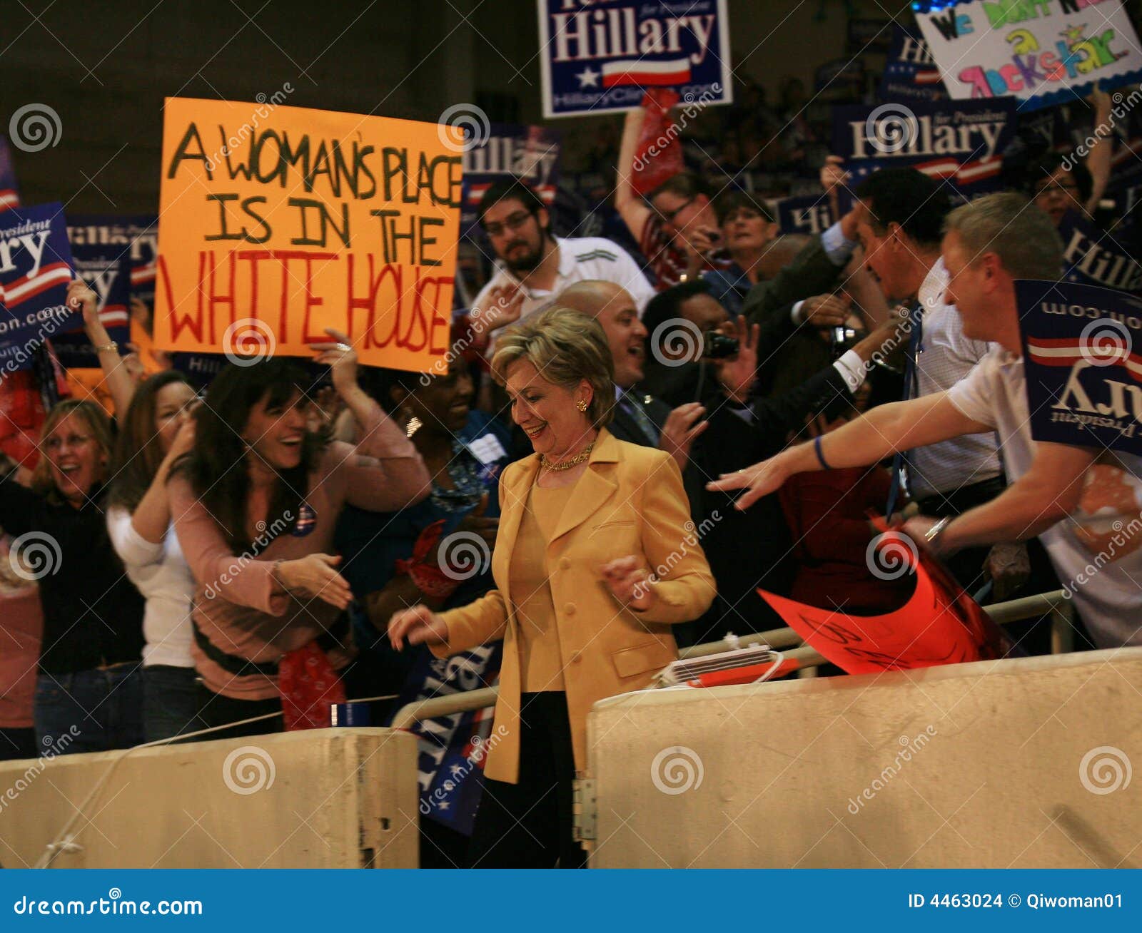 Hillary Arrives at Dallas Rally Editorial Stock Image - Image of dallas ...