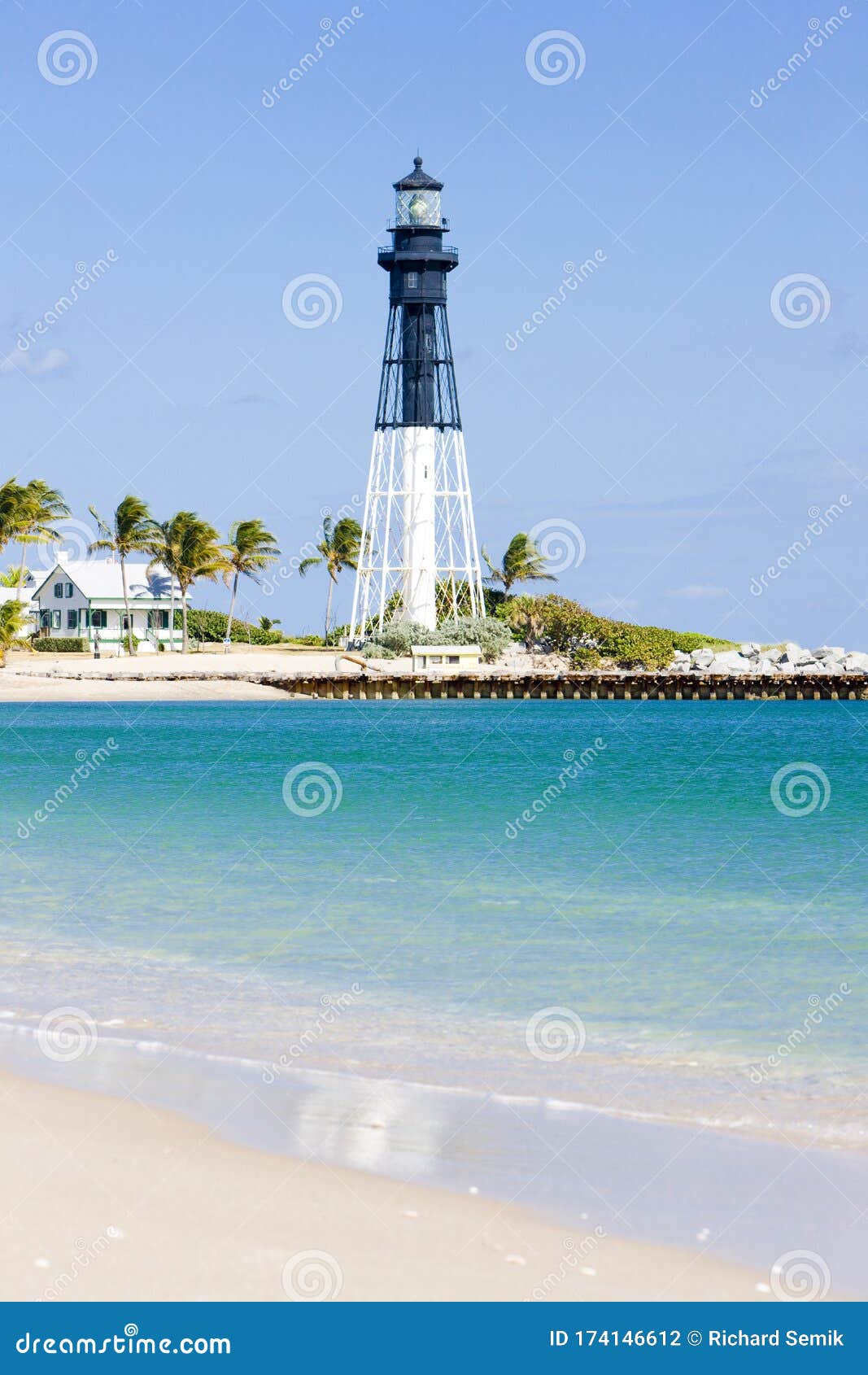 Hillsboro Lighthouse, Pompano Beach, Florida, USA Stock Photo - Image ...