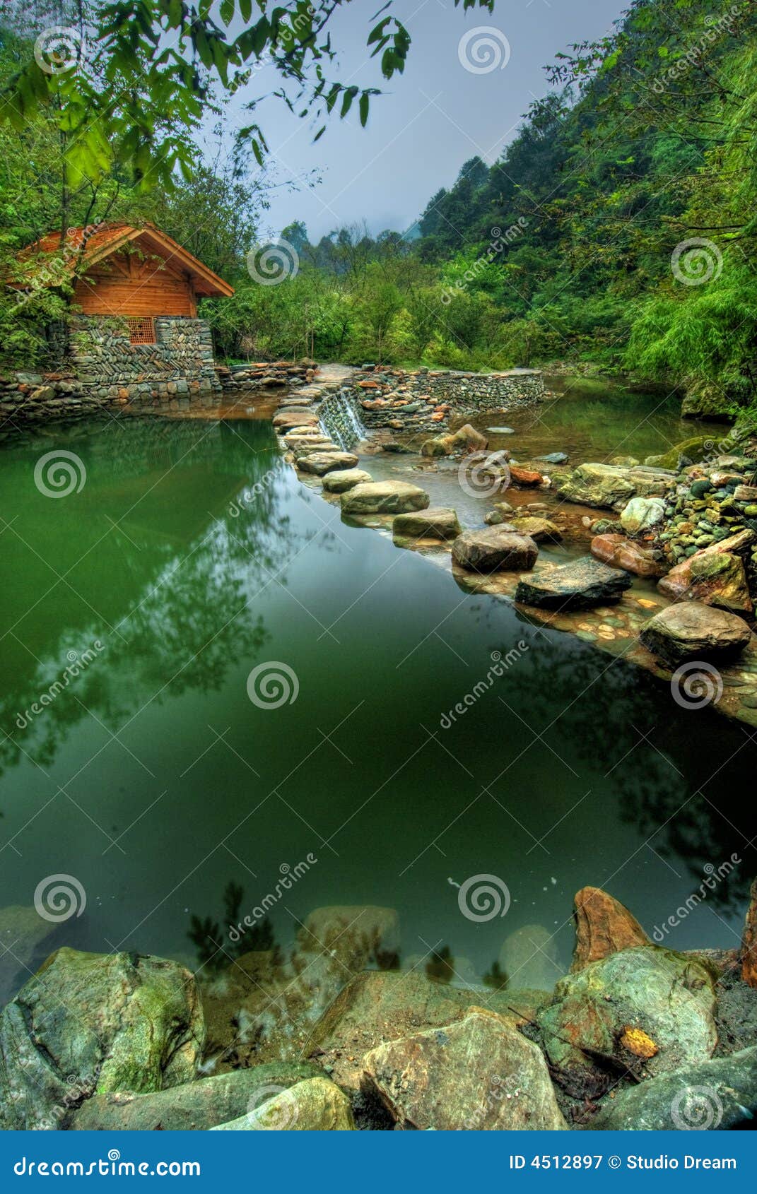 Hillside Lake Scene in Hubei Stock Image - Image of forest, wudang: 4512897