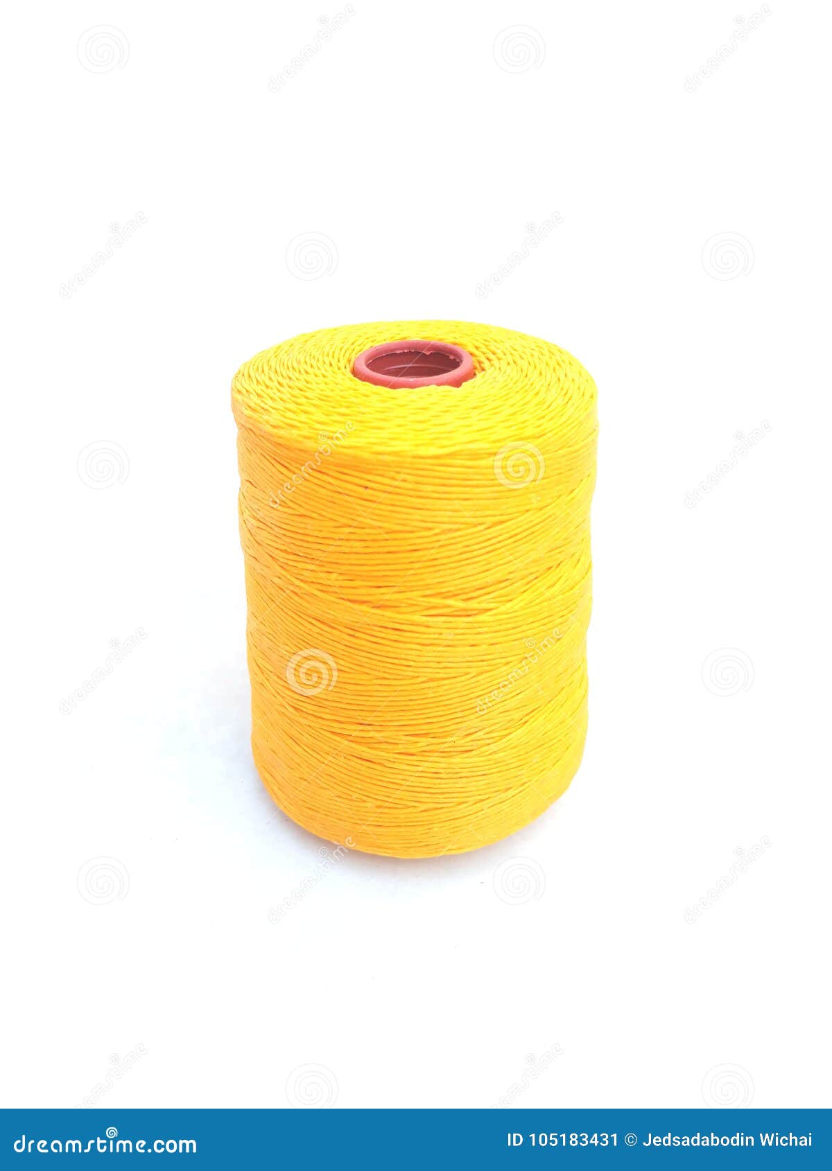 Hilo Amarillo En Blanco Aislado Imagen de archivo - Imagen de material ...