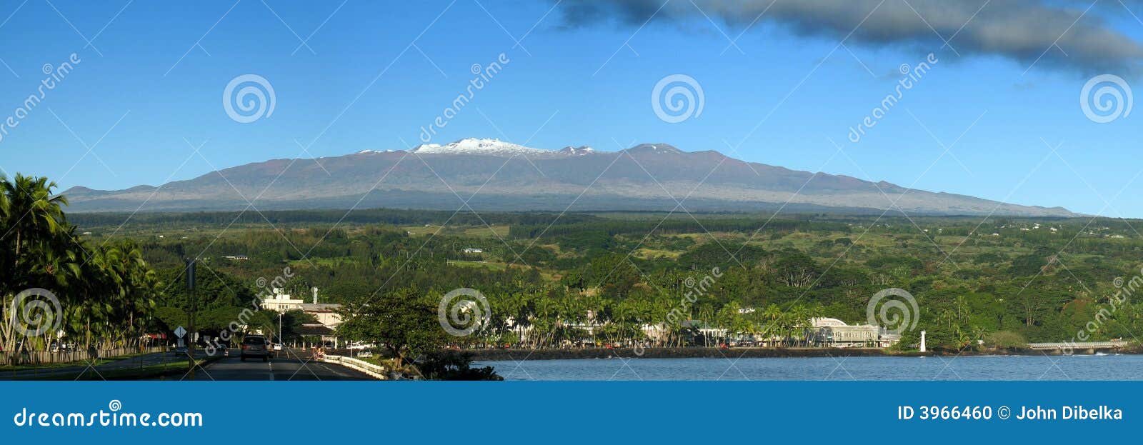Hilo Mauna Kea Sunrise stock photo. Image of town, snow - 3966460