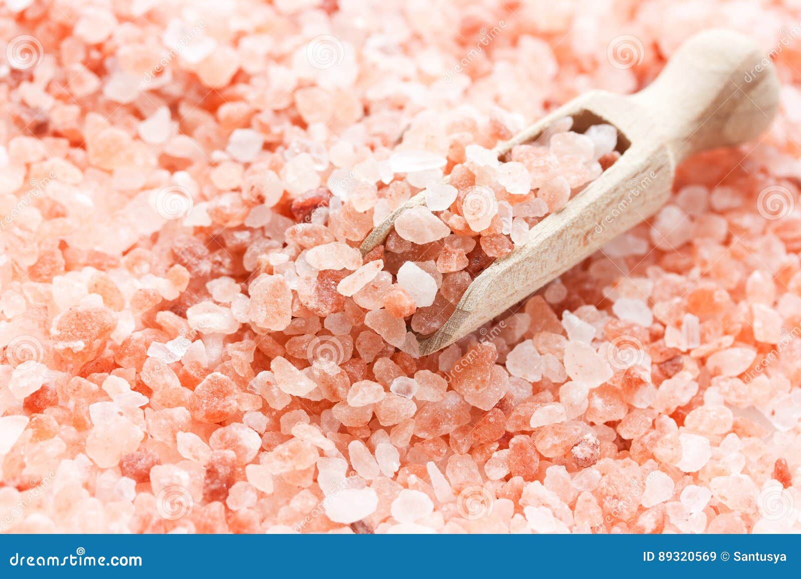 Himalayan Pink Crystal Salt Stock Image - Image of pakistan, cooking ...