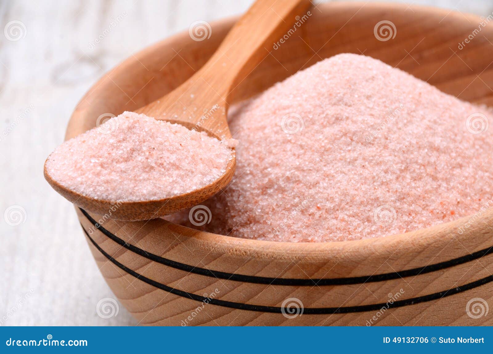 Himalayan Pink Crystal Salt Stock Photo - Image of taste, crystal: 49132706