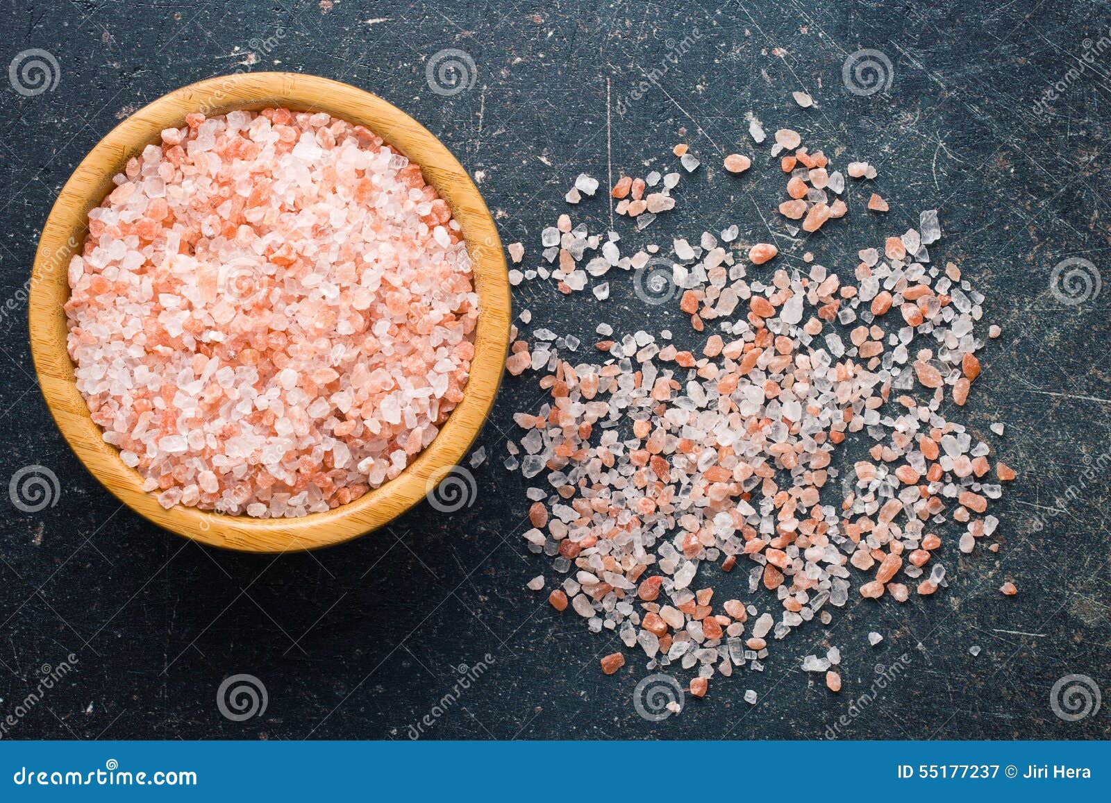 Himalayan salt in bowl stock image. Image of ingredient - 55177237