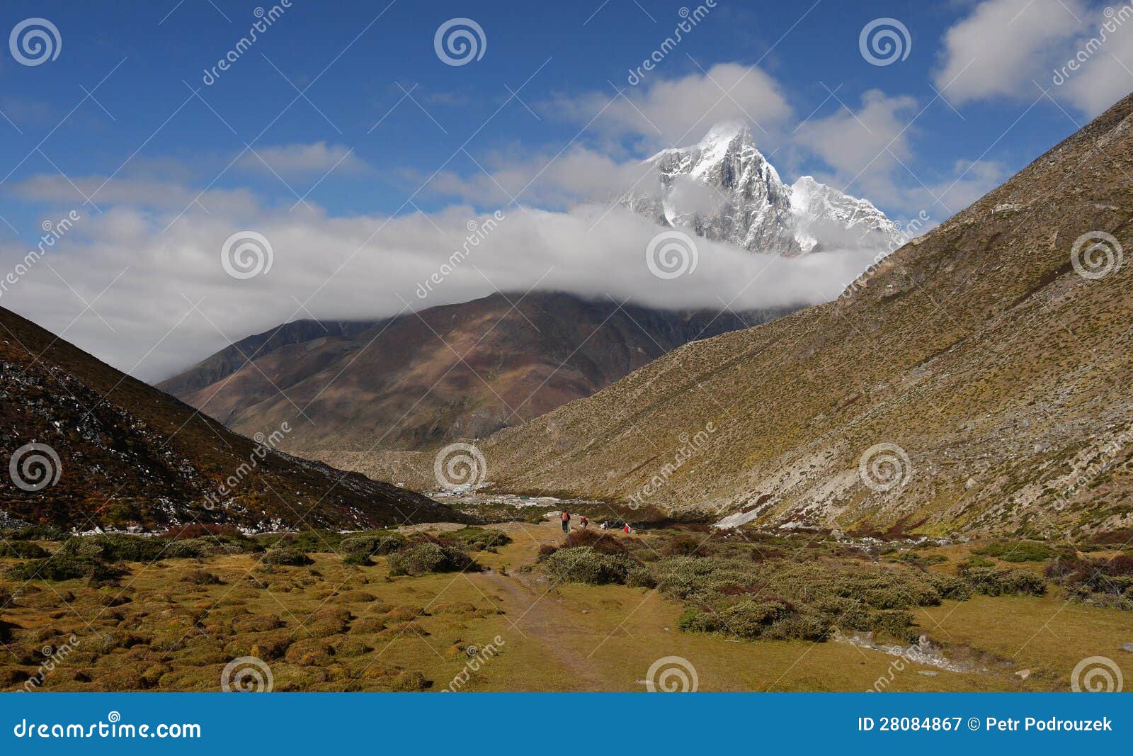 Himalayas stock image. Image of climbing, asia, view - 28084867