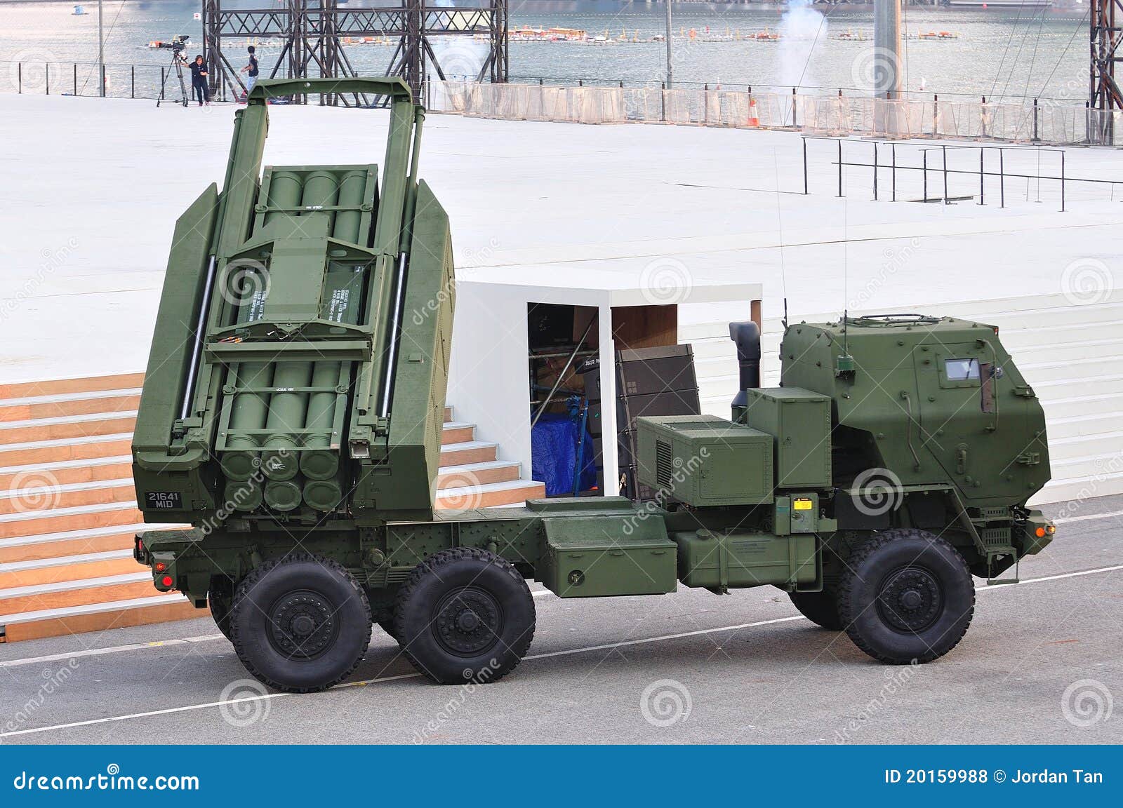 HIMARS En La Visualización Durante NDP 2011 Foto de archivo editorial ...