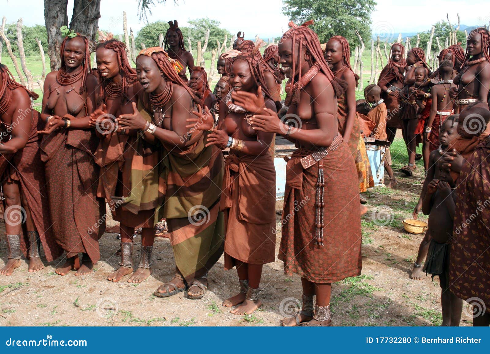 Himba Women editorial image. Image of curious, decoration - 17732280