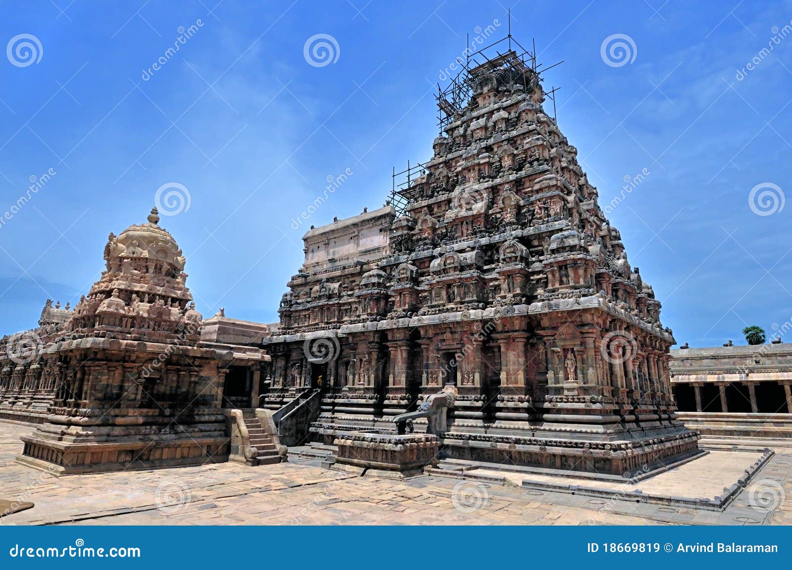 Hindu Architecture stock image. Image of landmark, building - 18669819