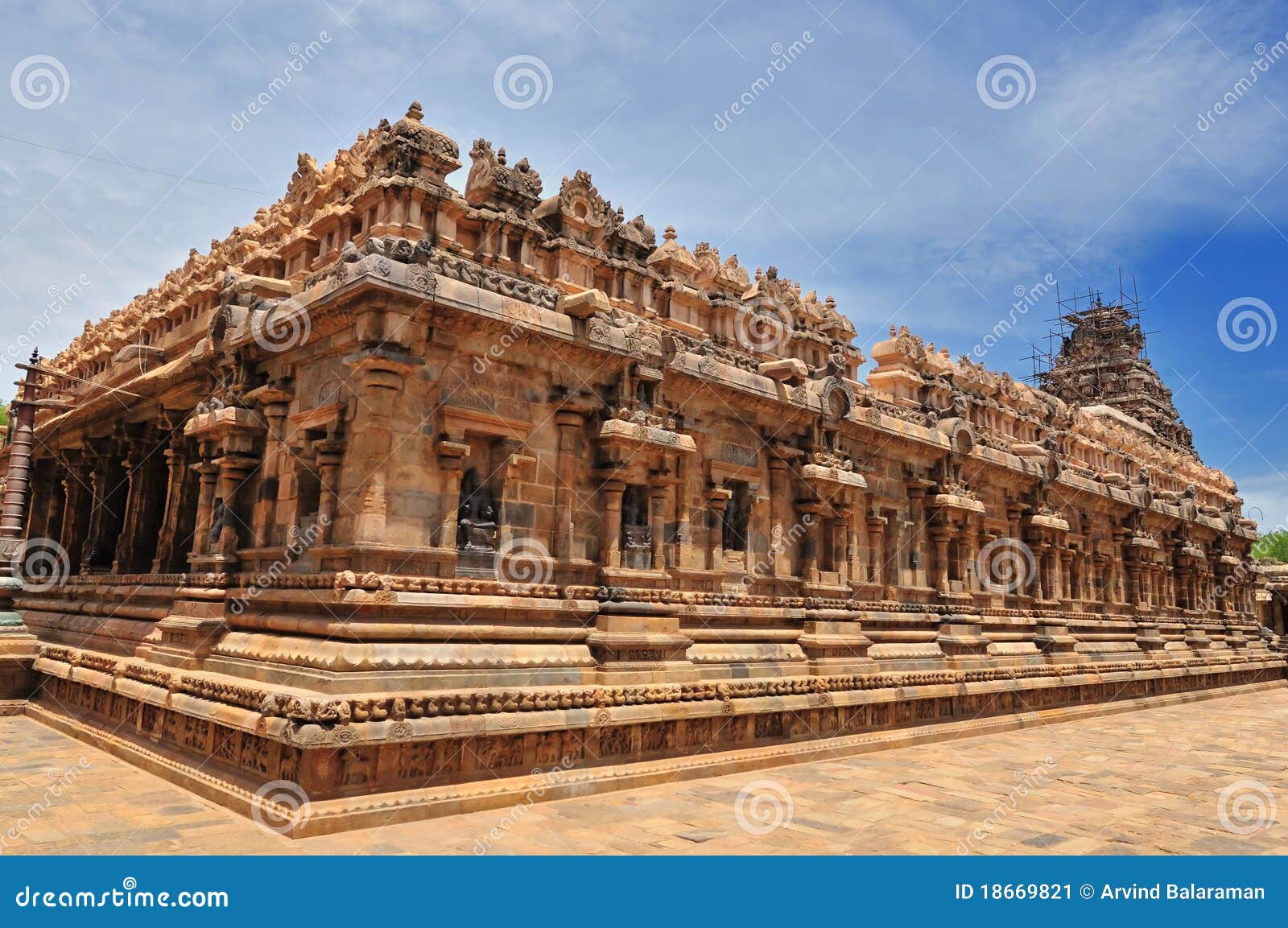 Hindu Architecture stock image. Image of colour, hinduism - 18669821