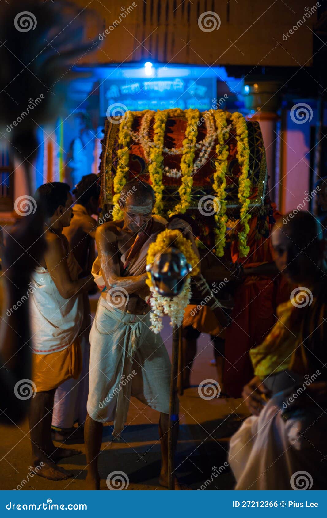Hindu Ceremony Brahmin Carrying Palanquin India Editorial Photo - Image ...