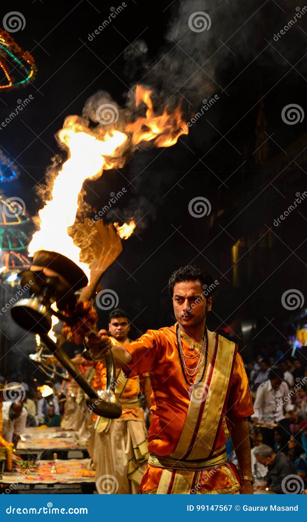 Hindu priest editorial photography. Image of rituals - 99147567