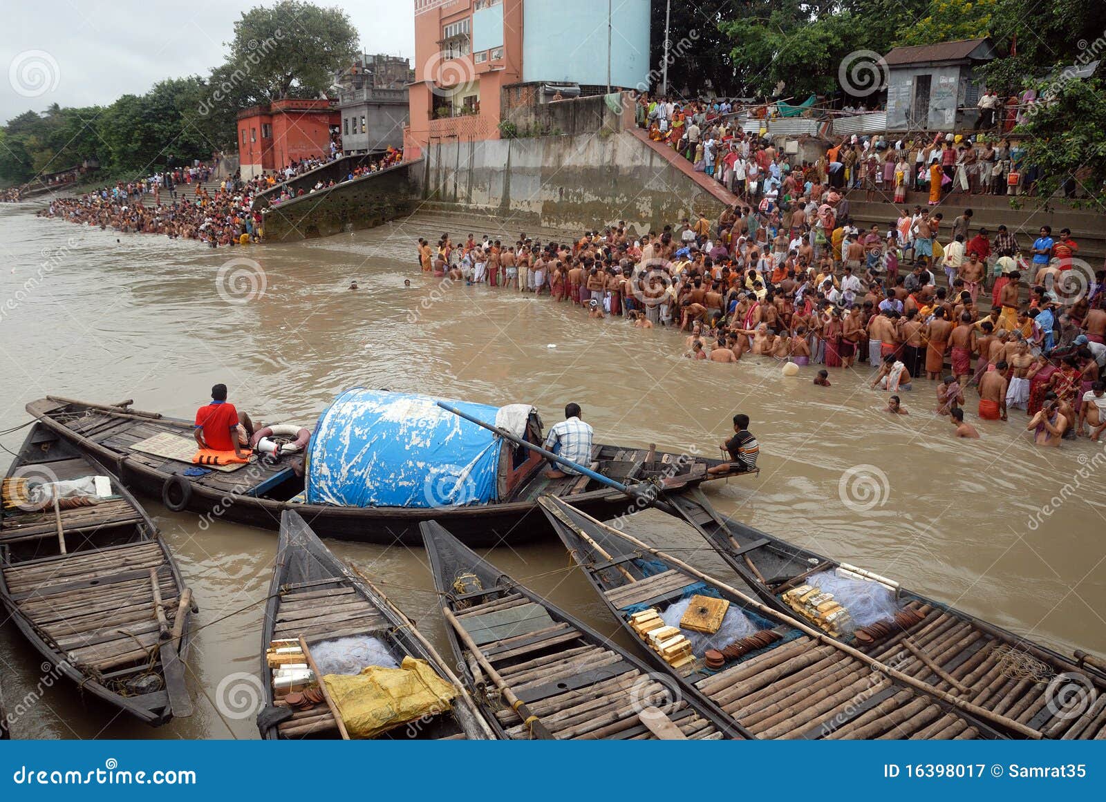 Hindu Tarpan rituals editorial photography. Image of kolkata - 16398017