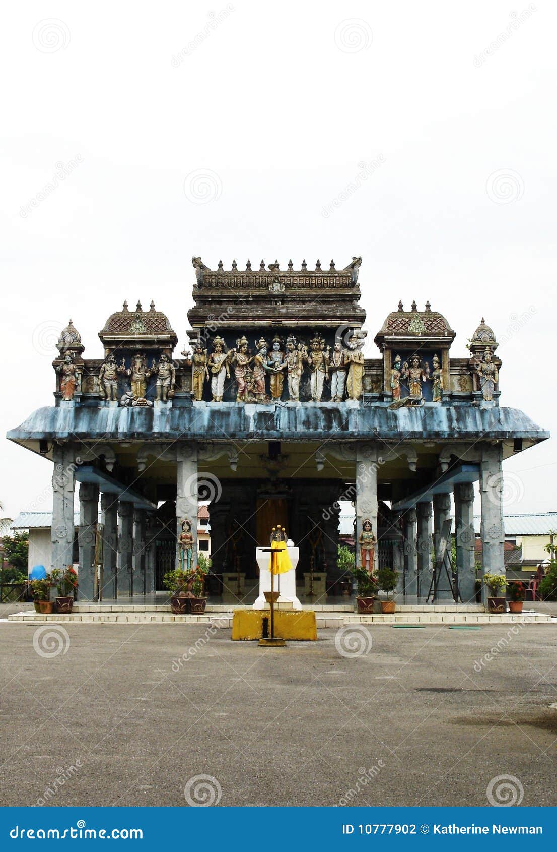 Hindu Temple in Borneo, Malaysia Stock Photo - Image of sculpture ...