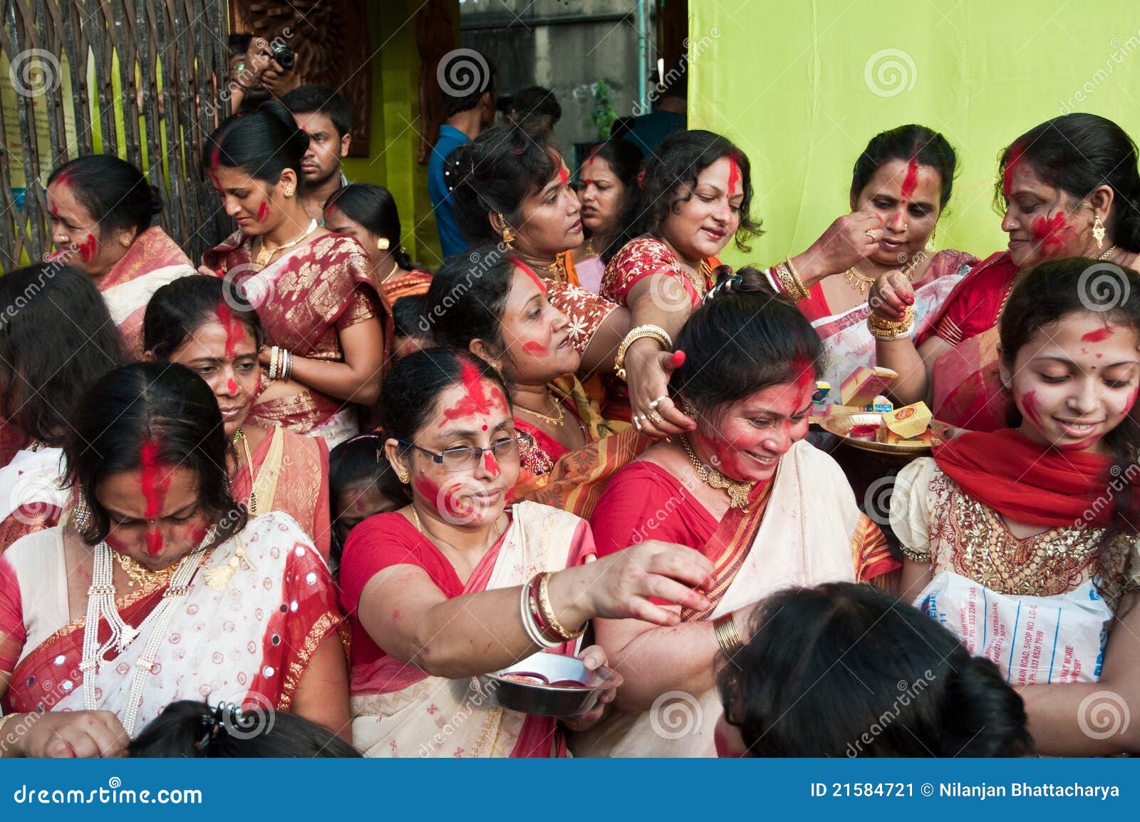Hindu Vermilion ceremony editorial photo. Image of india - 21584721