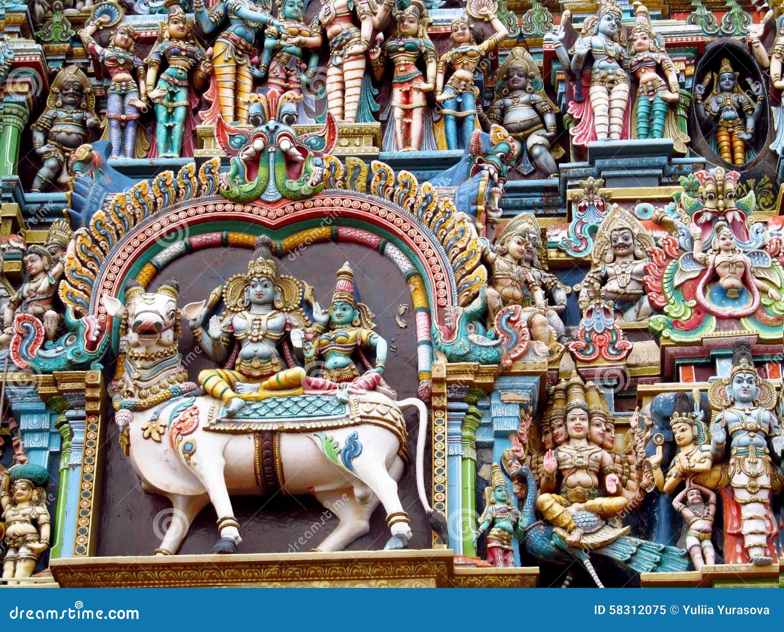 Hinduiskt Tempel För Garnering Fotografering för Bildbyråer - Bild av ...