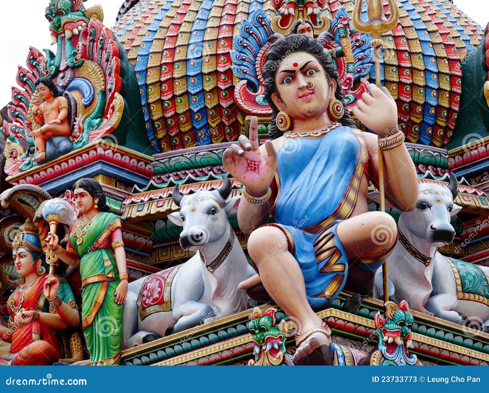 Hinduism statues stock image. Image of carving, mariamman - 23733773