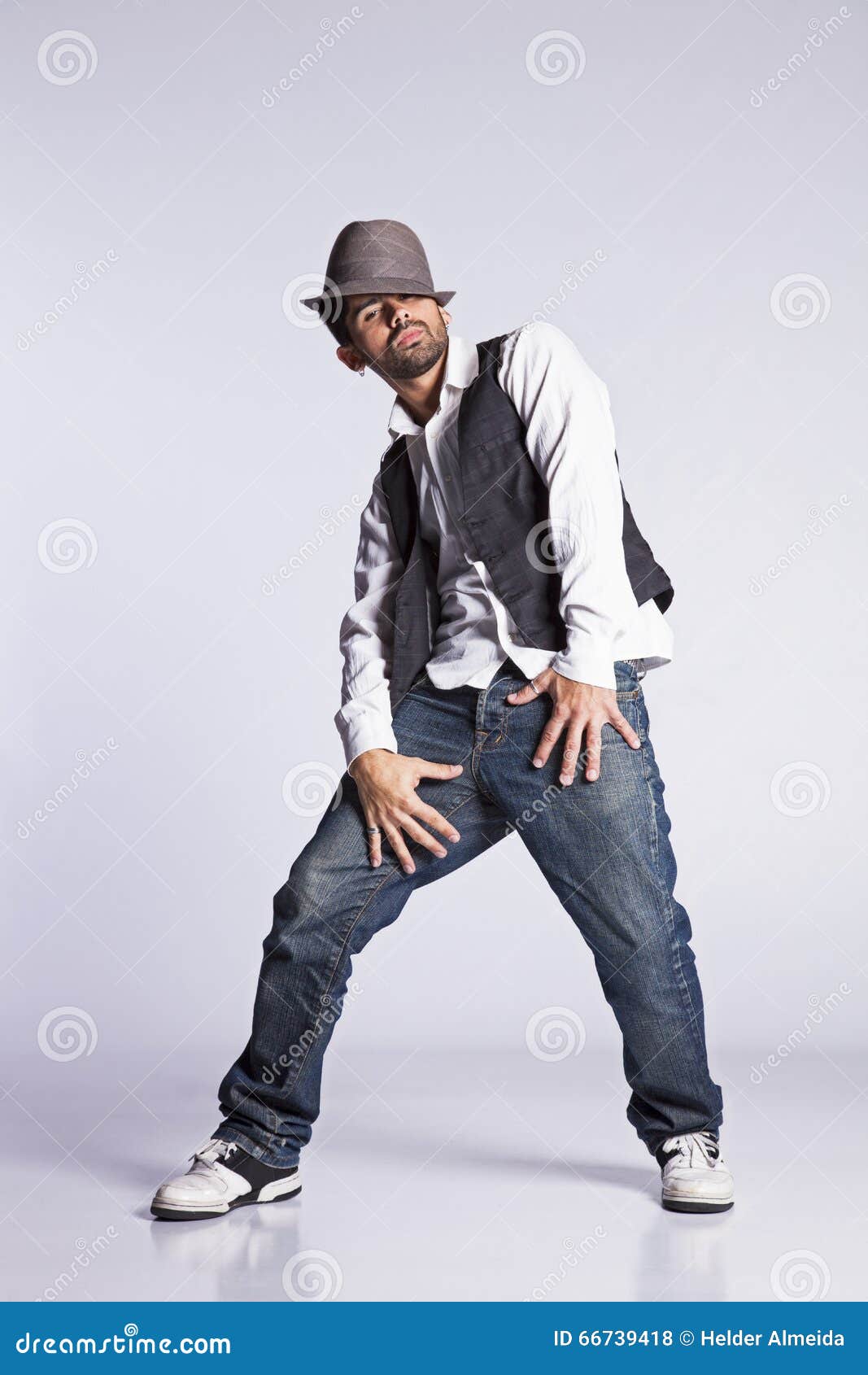 Hip Hop-Danser stock foto. Image of acrobaat, dansen - 66739418