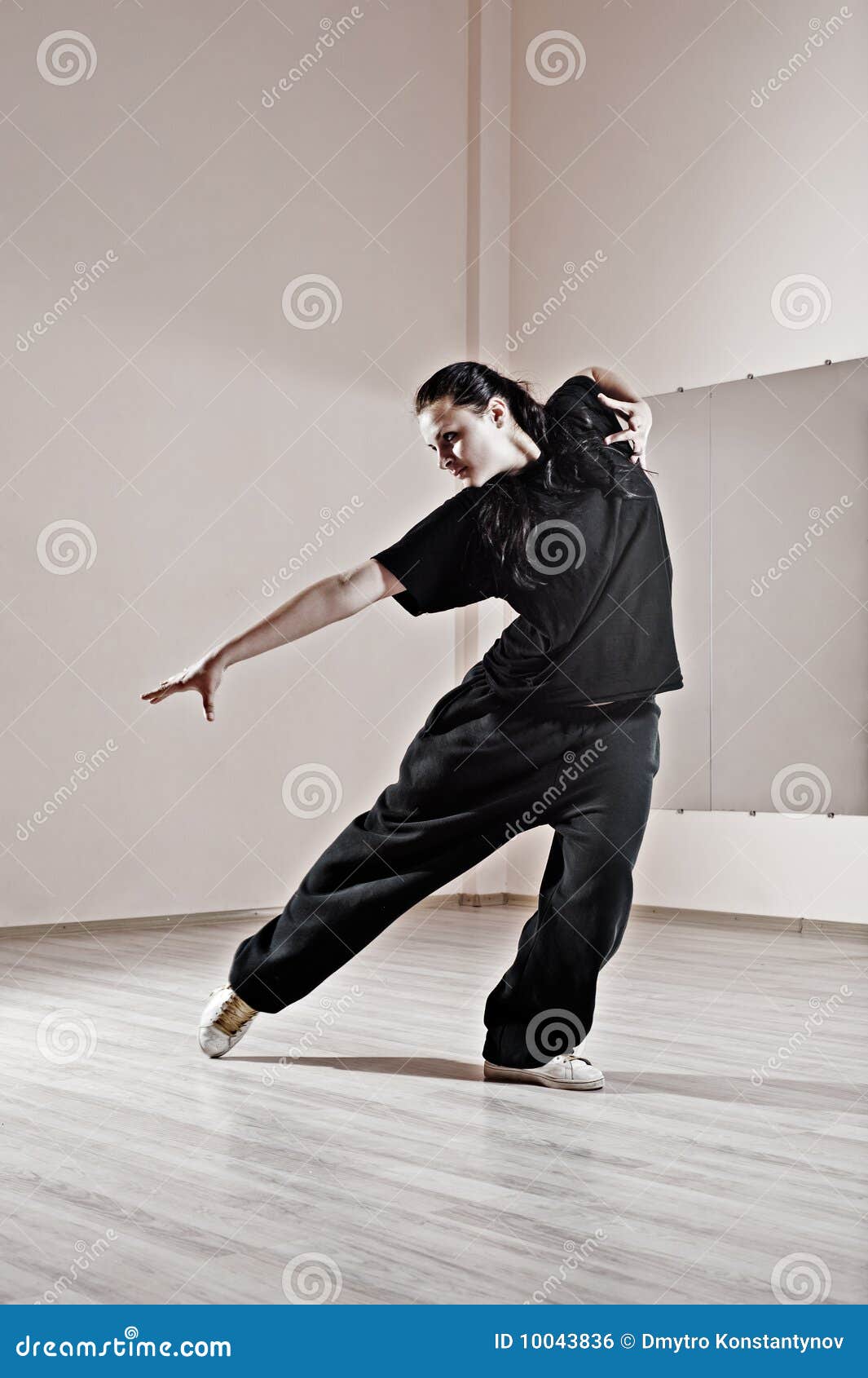 Hip-hop girl dancing stock photo. Image of looking, caucasian - 10043836