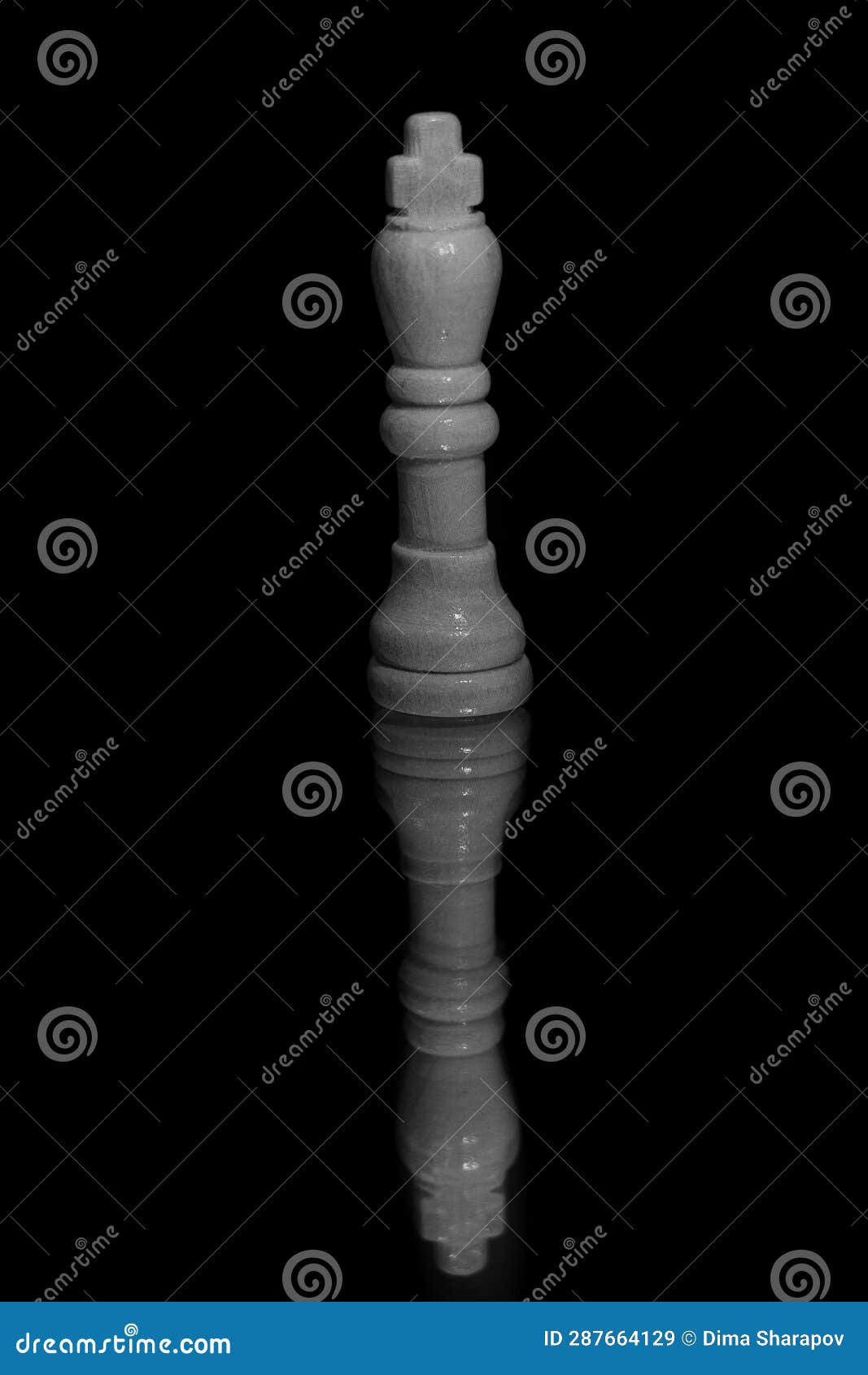 Monarch S Reflection: Chess King S Mirror Image on Black Stock Image ...