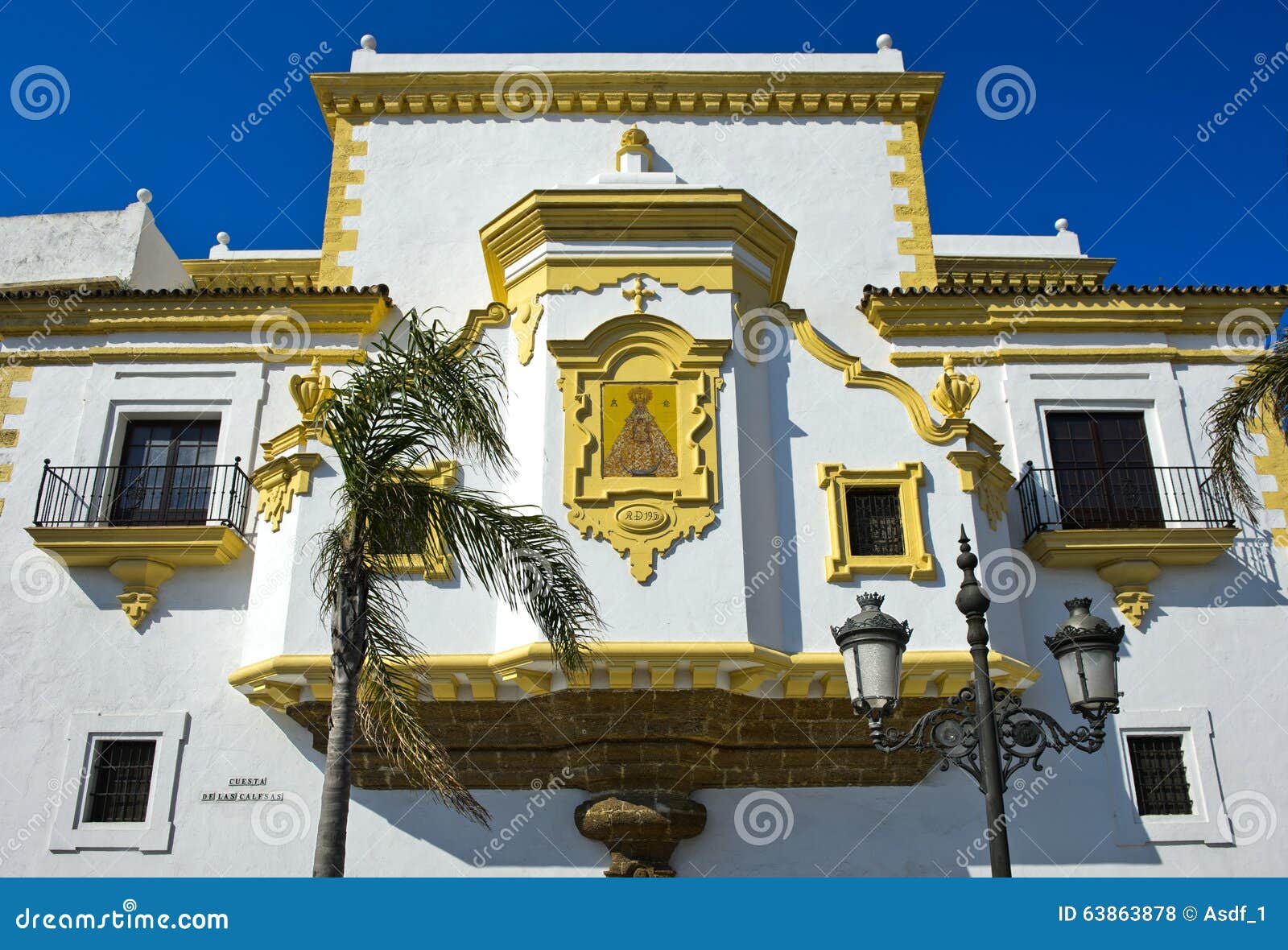 Hispanic bay window stock photo. Image of spanish, facade - 63863878