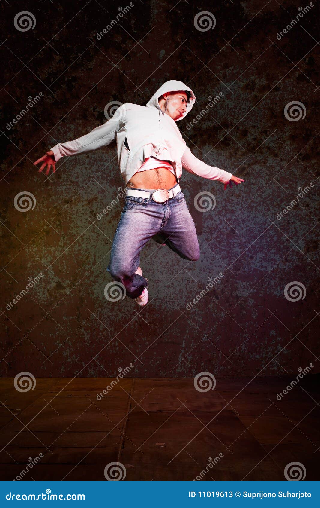 Hispanic Male Hip-hop Dancing Stock Image - Image of breakdance, modern ...