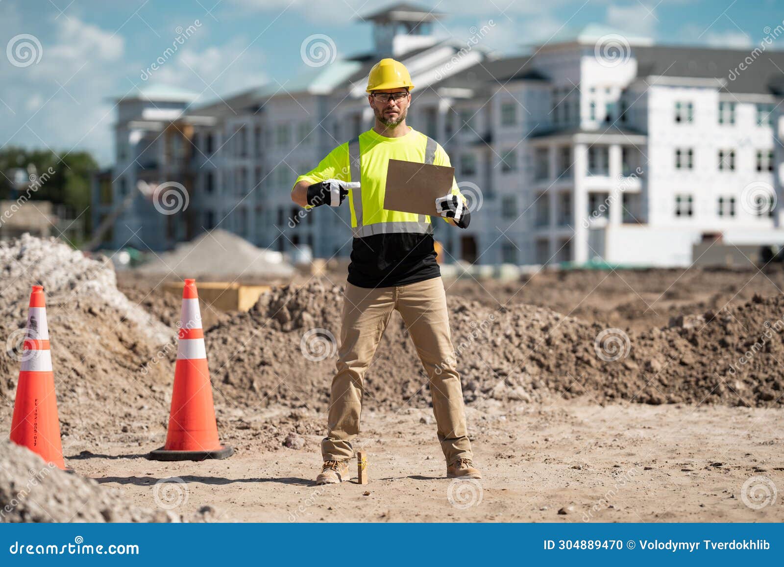 Hispanic Man Construction Worker in Helmet at Building. Construction ...