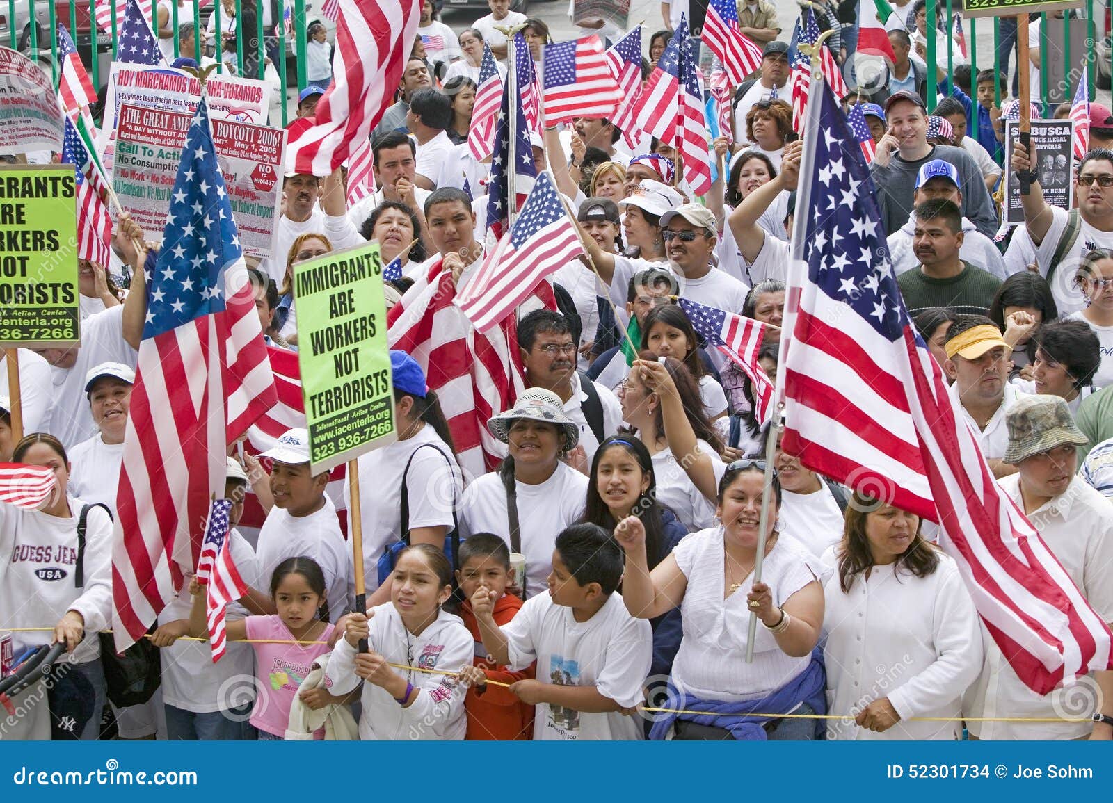 Hispanics Wave American Flags As Hundreds of Thousands of Immigrants ...