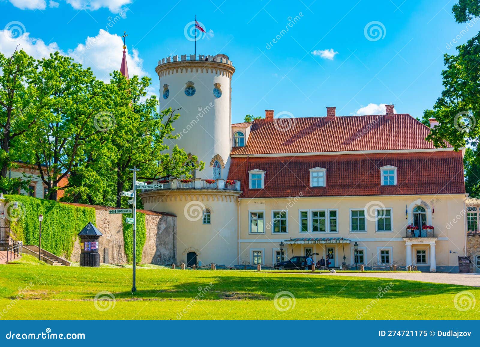 Historia De Cesis Y Museo De Arte En Letonia Imagen de archivo - Imagen ...
