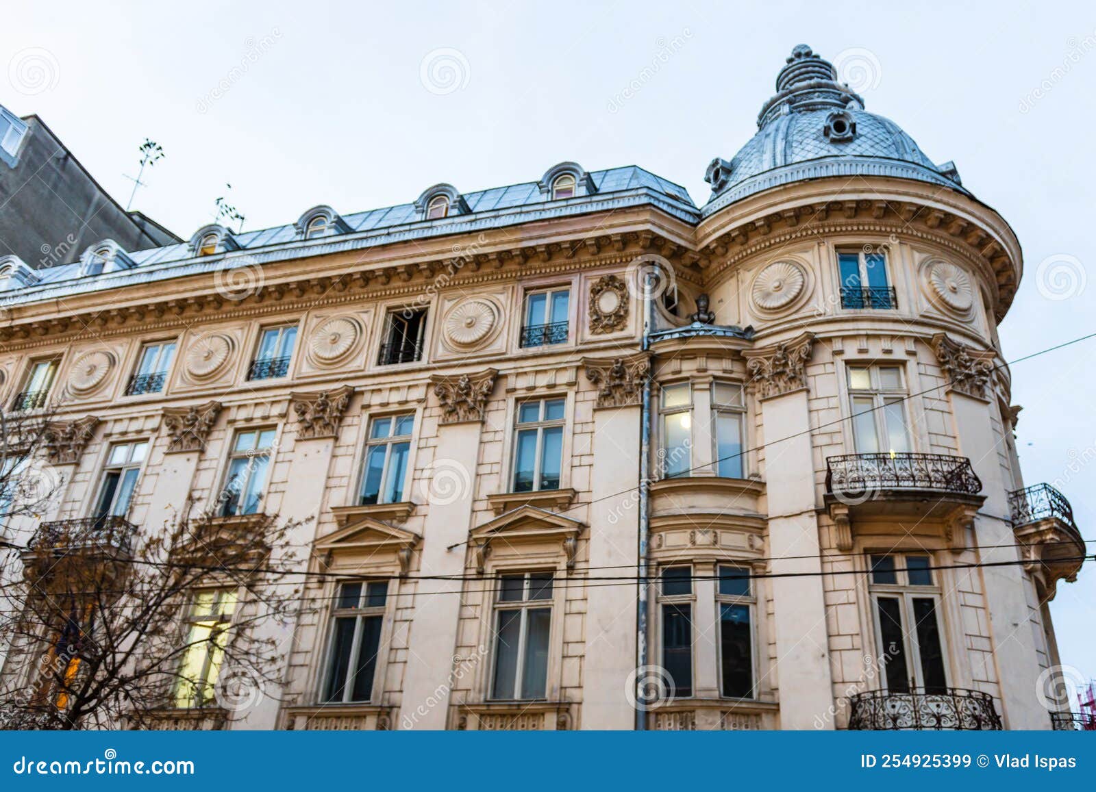 Historic Building Architecture in Bucharest, Romania, 2022 Editorial ...