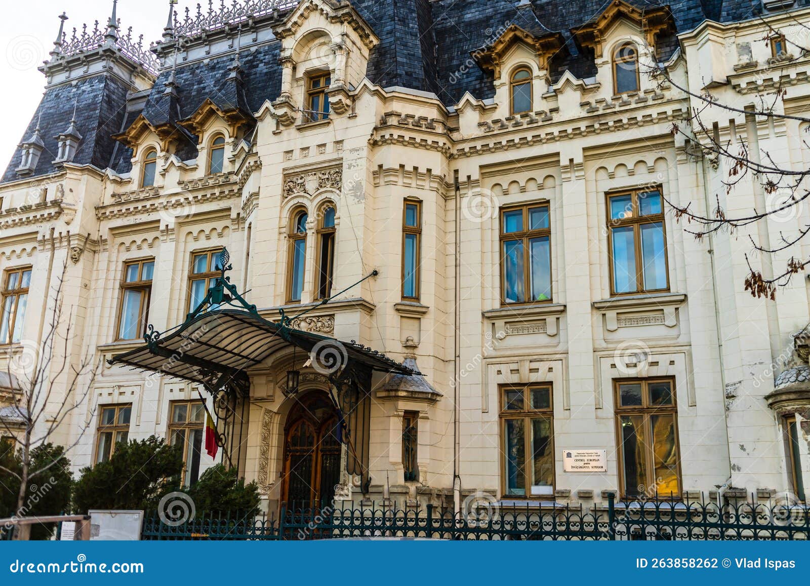 Historic Building Architecture in Bucharest, Romania, 2022 Editorial ...